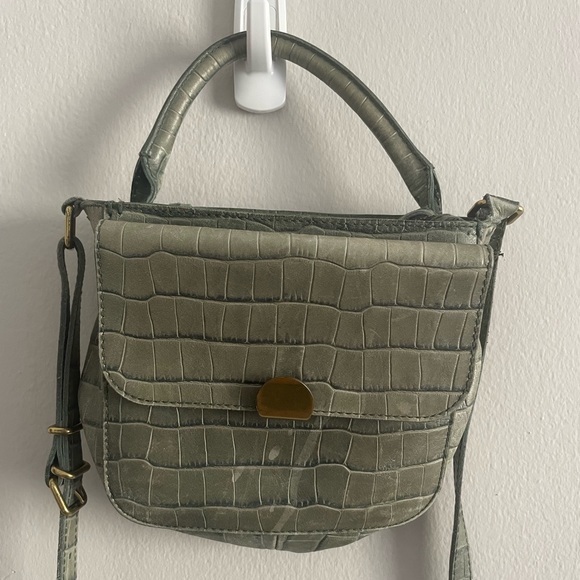 Madewell | Bags | Madewell Mini Abroad Crossbody Bag Croc Embossed ...